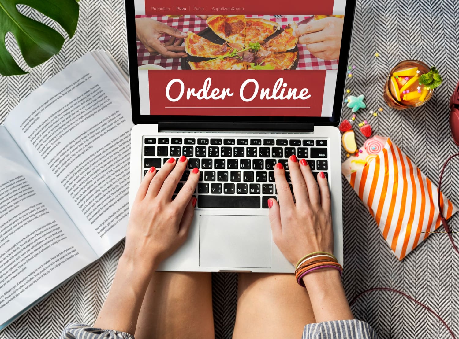 Commission-Free Online Ordering: See How Boom Media Outshines the ...
